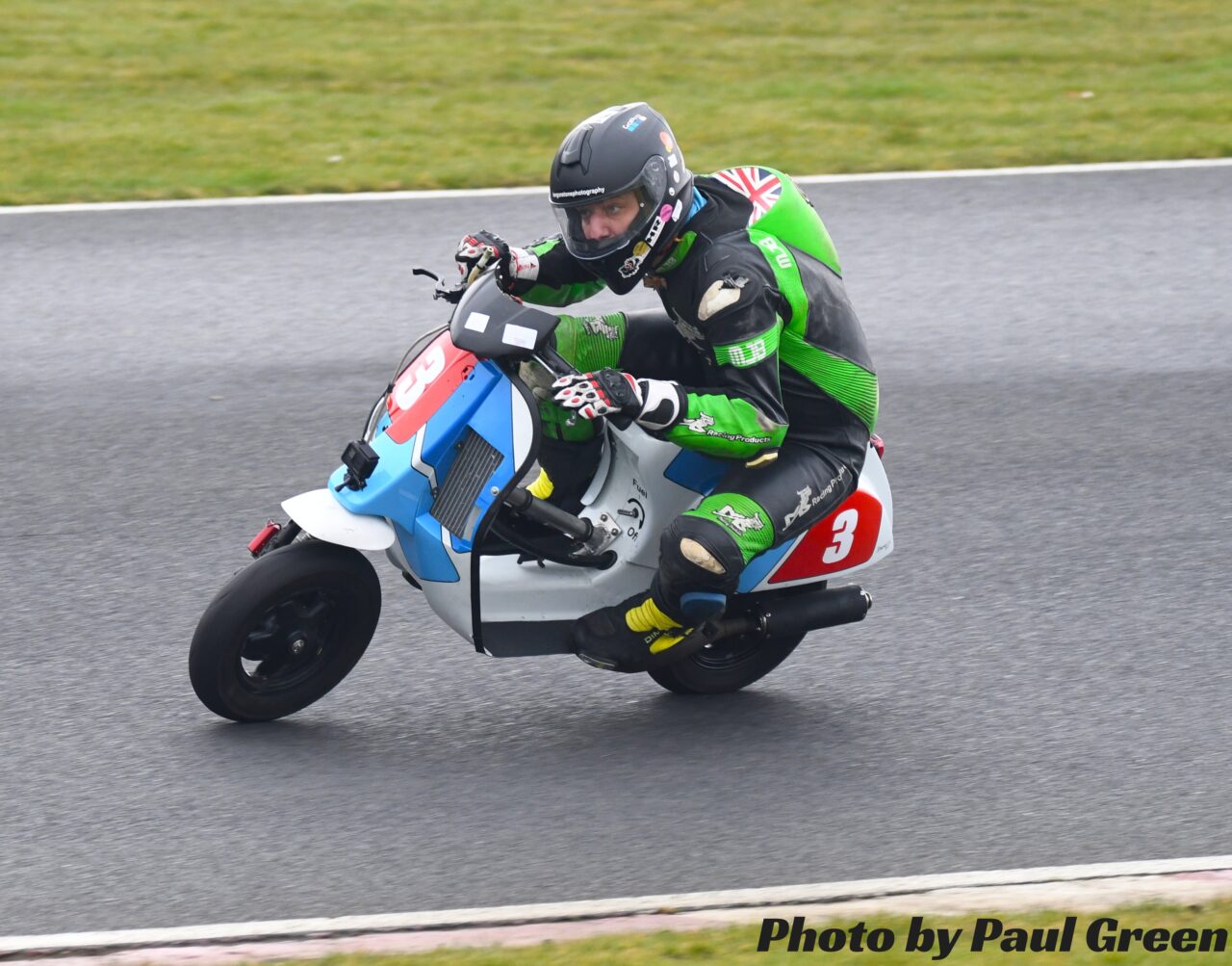 BSSO Scooter Racing. BSSO round 5 @ Trac Mon, Anglesey (as part of BHRC ...